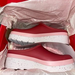 Hunter | Shoes | Hunter Clogs Waterproof Speckled Sole Play Clogs ...